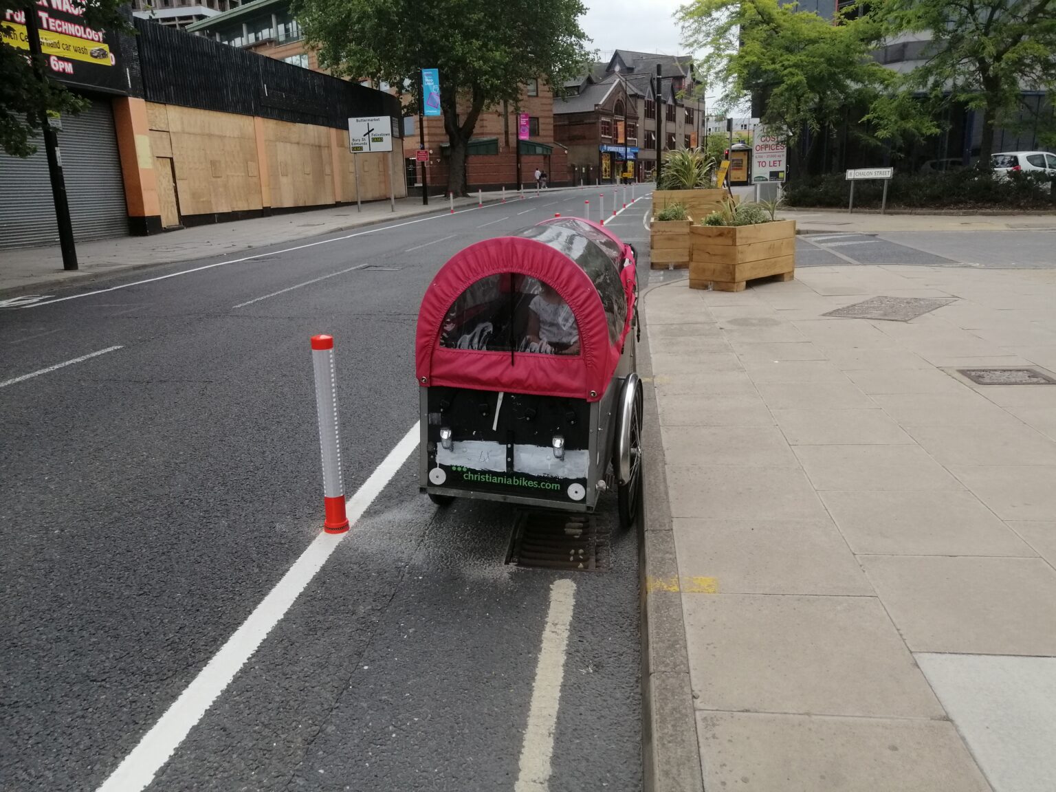Cycle Lane Wands now installed on Princes Street and Portman Road ...